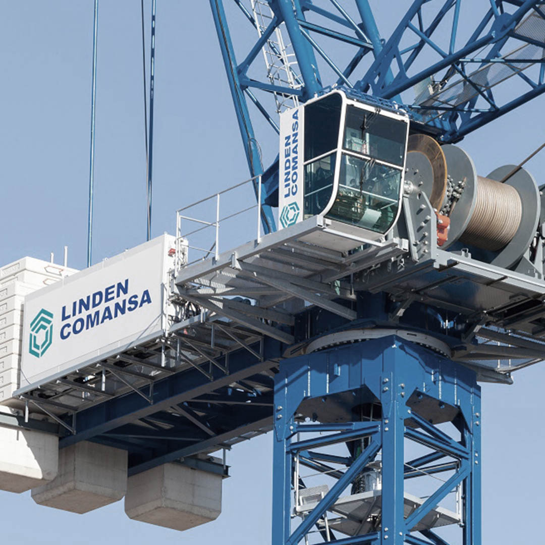 Închiriere, instalare și service de macarale turn COMANSA